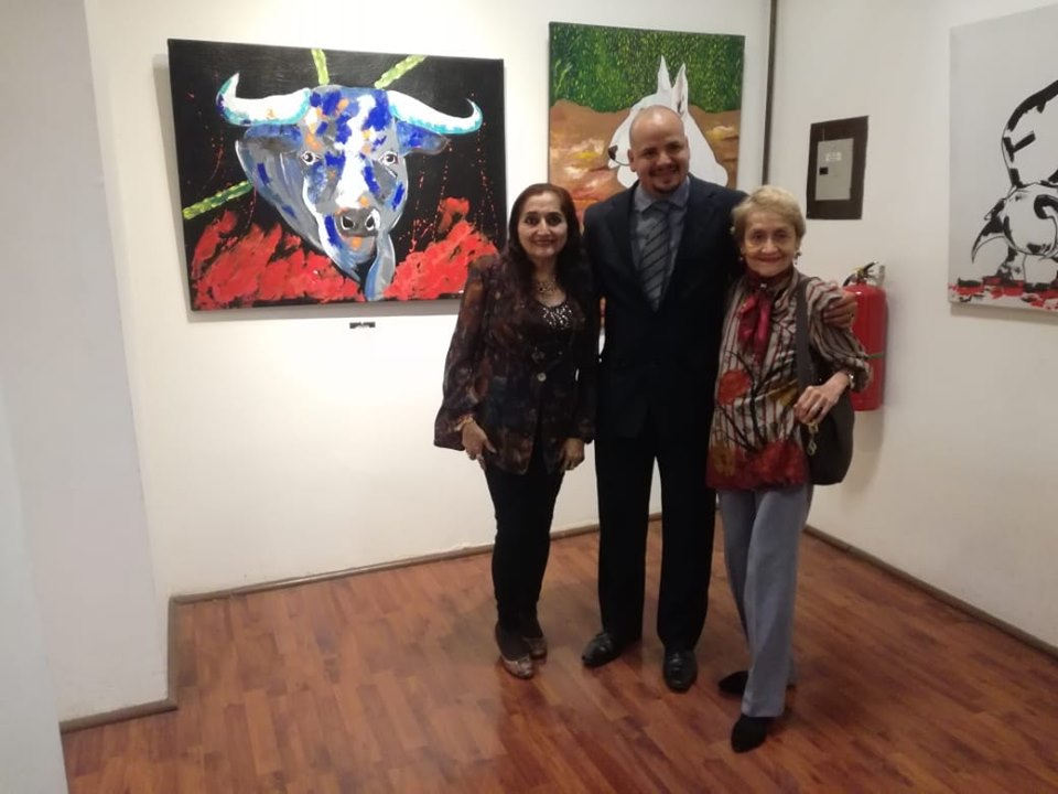 El pintor Jorge Vaca, lleva a Guayaquil su reciente muestra "Colores y ...