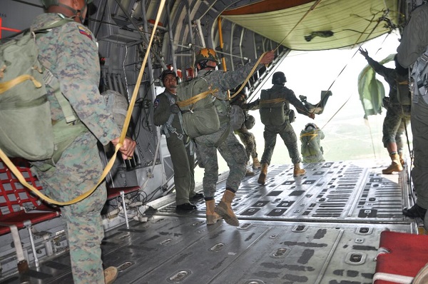 29 de octubre: Día del Paracaidismo Ecuatoriano - ALDIA | Noticias de Los Ríos, Ecuador y el mundo