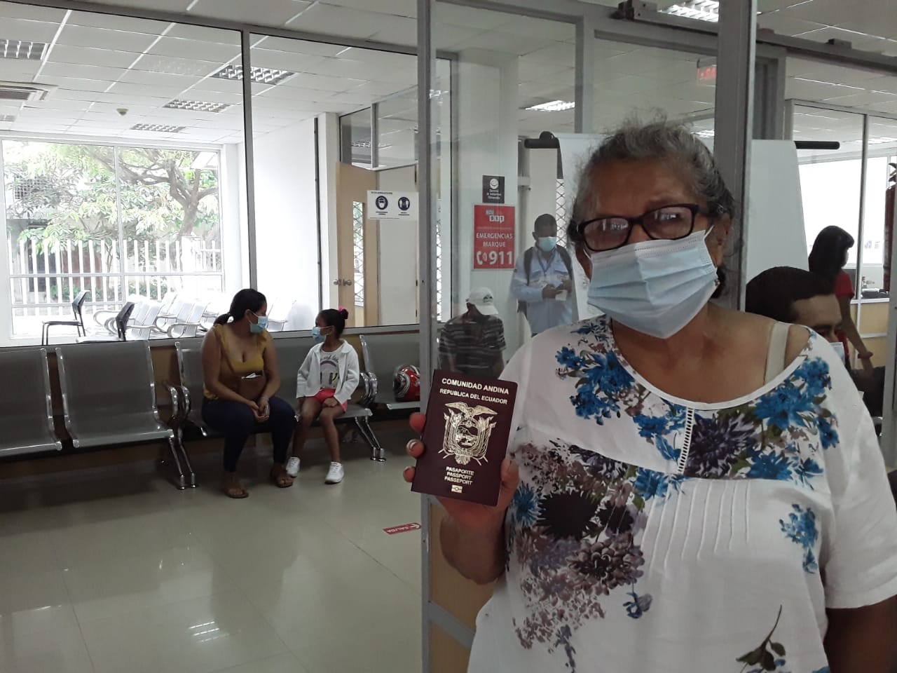 Registro Civil extiende atención sin turno para pasaportes y cédulas ...