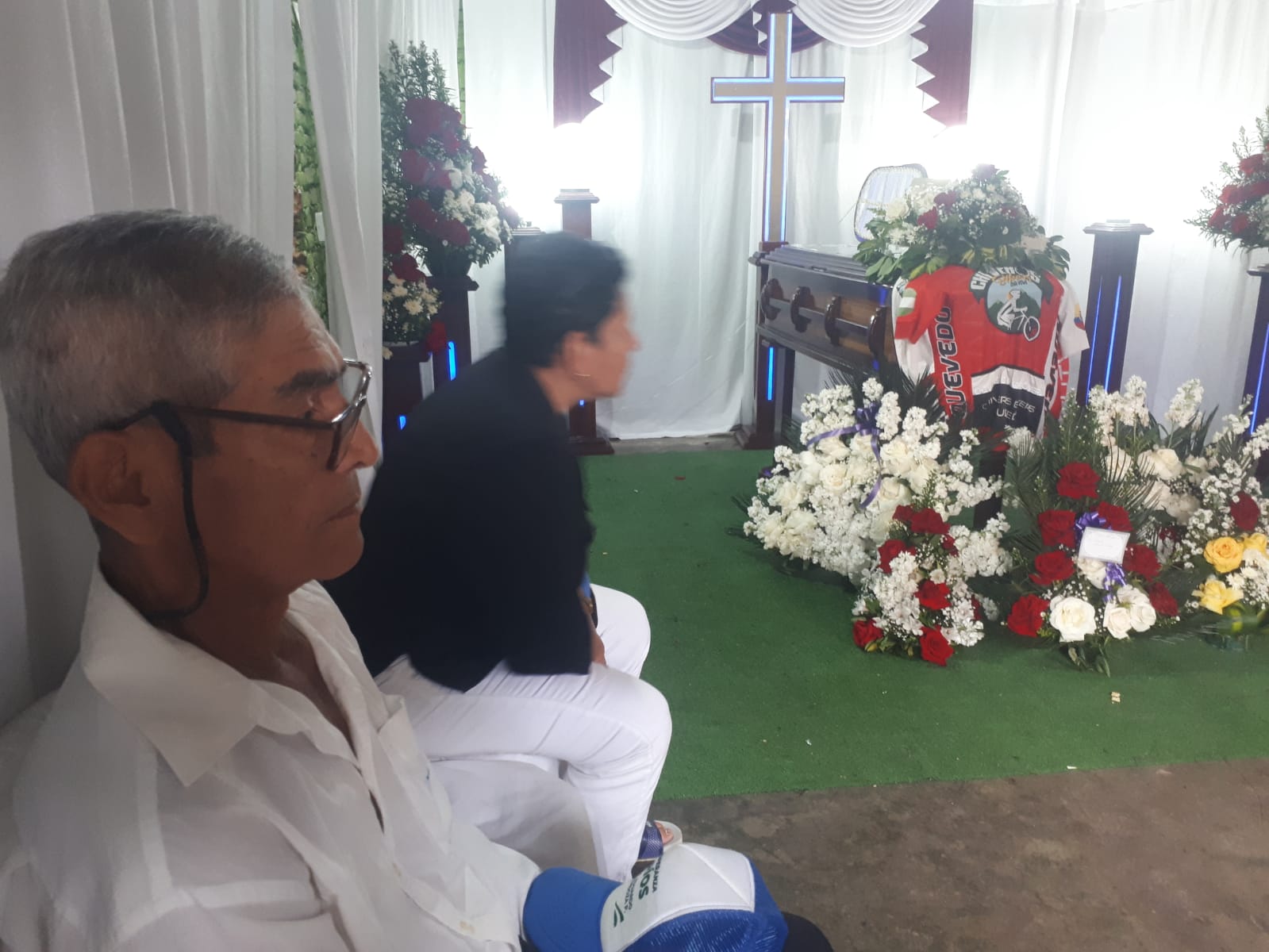 Jairo Cedeño, asesinado por robo, era ciclista de los Chiveros Bikers Quevedo - ALDIA | Noticias ...